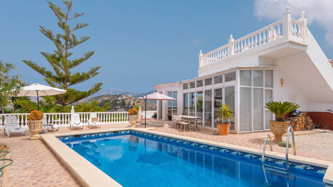 178 M² Maison De Vacances ∙ 2 Chambres ∙ 4 Personnes - Torrox Costa