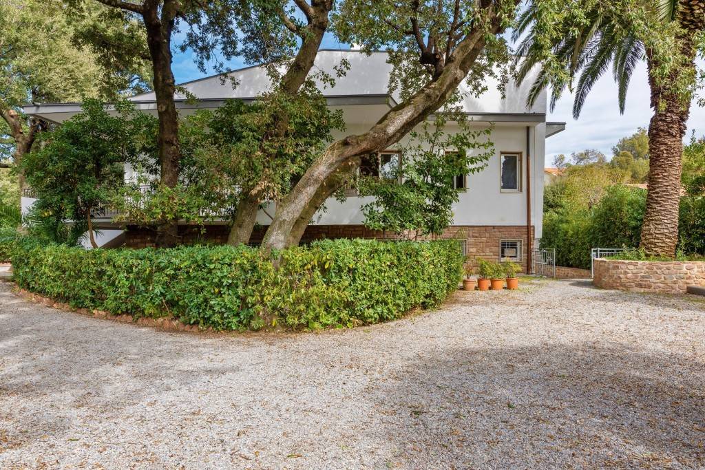 170 M² Villa ∙ 4 Slaapkamers ∙ 18 Gasten - San Vincenzo