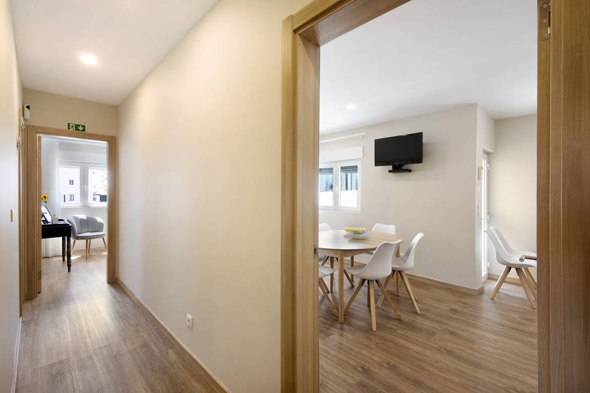 181 M² House ∙ 4 Bedrooms ∙ 8 Guests - Espinho