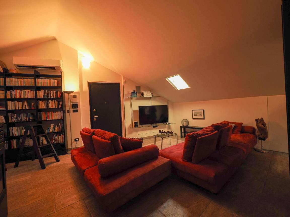 64 M² Apartamento ∙ 1 Habitación ∙ 4 Huéspedes - Moncalieri