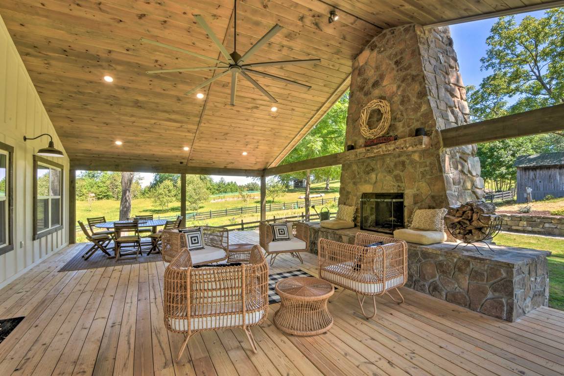 81 M² Cottage ∙ 2 Bedrooms ∙ 4 Guests - Georgia, GA