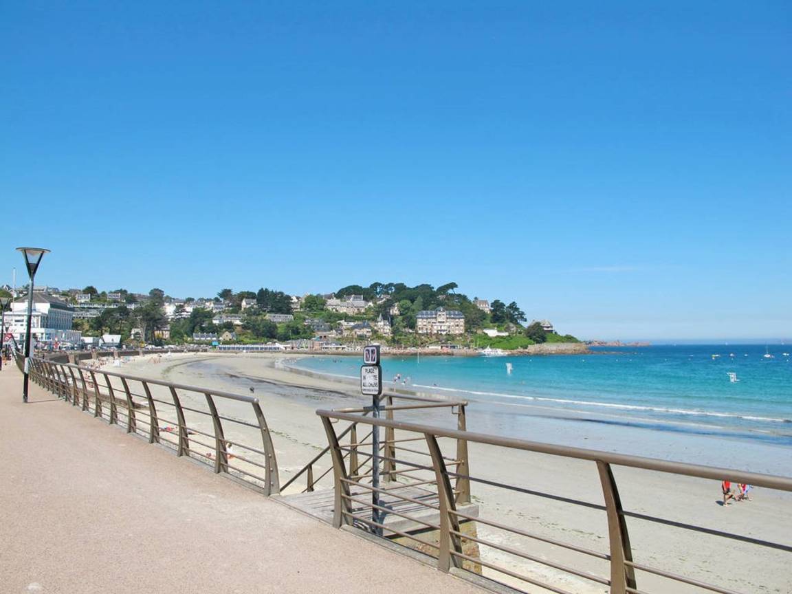 40 M² Appartement ∙ 2 Chambres ∙ 4 Personnes - Plage Saint Guirec