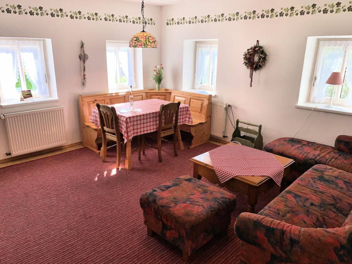 Ferienwohnung ∙ 2 Schlafzimmer ∙ 4 Gäste - Gunzenhausen