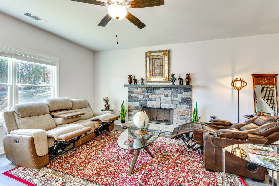 164 M² Apartment ∙ 3 Bedrooms ∙ 8 Guests - Clermont, GA