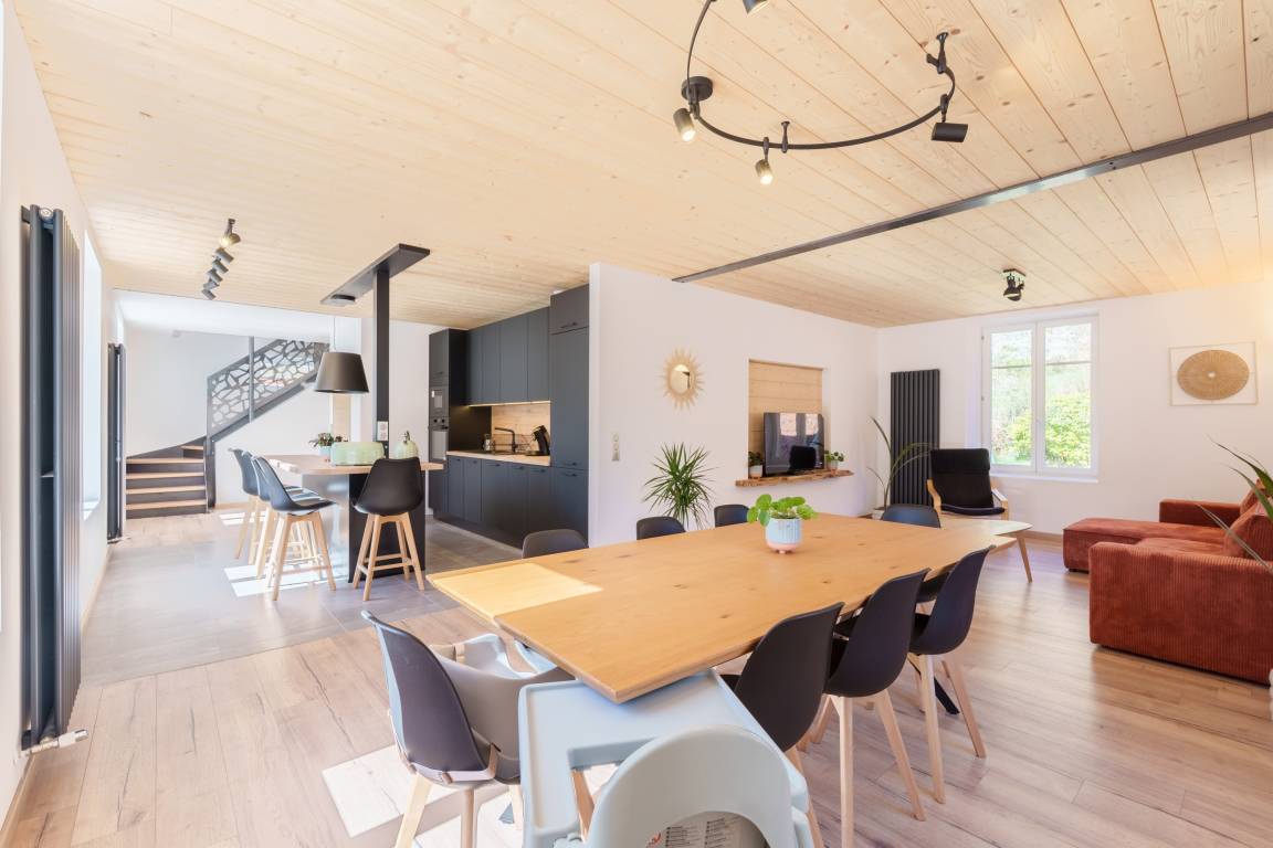 120 M² Talo ∙ 3 Makuuhuonetta ∙ 10 Vierasta - Vosges