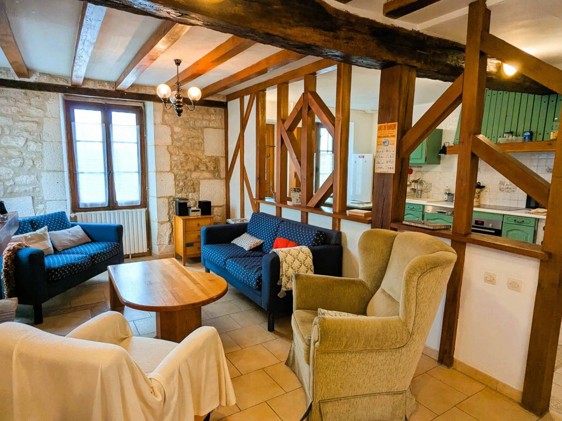 190 M² Cottage ∙ 7 Bedrooms ∙ 15 Guests - Chablis