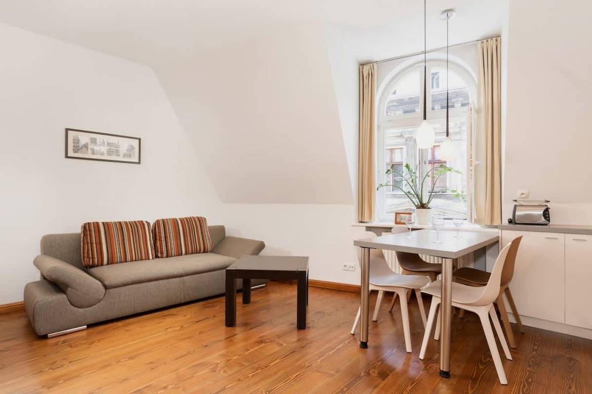 Apartamento ∙ 1 Habitación ∙ 5 Huéspedes - Poznań