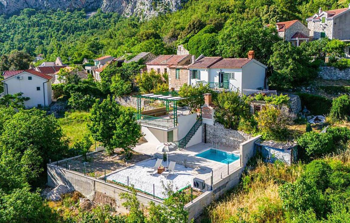 80 M² Ferienhaus ∙ 1 Schlafzimmer ∙ 4 Gäste - Tučepi