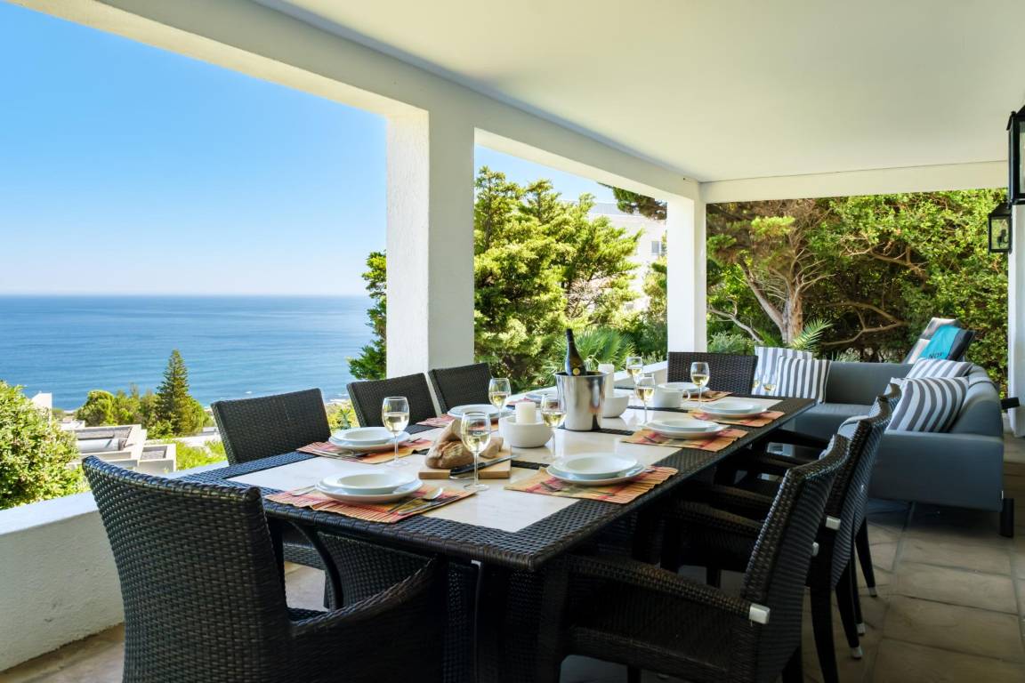 Ferienhaus ∙ 4 Schlafzimmer ∙ 8 Gäste - Camps Bay