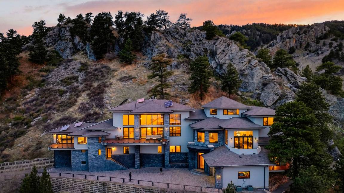 972 M² House ∙ 4 Bedrooms ∙ 10 Guests - Boulder, CO