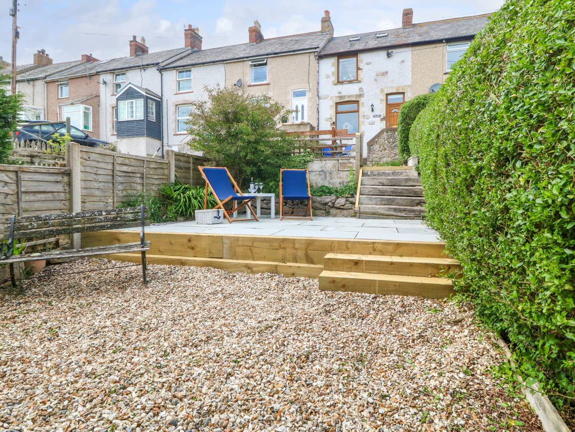 Cottage ∙ 2 Bedrooms ∙ 4 Guests - Rhos on Sea