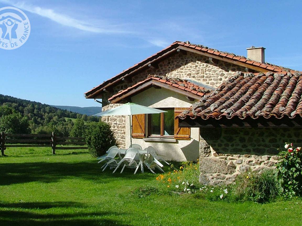90 M² Cottage ∙ 3 Chambres ∙ 6 Personnes - Chalmazel