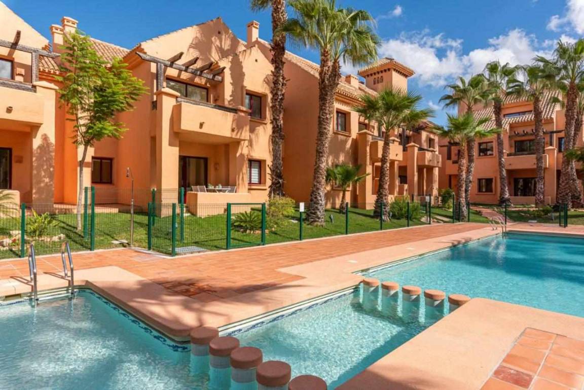 60 M² Apartment ∙ 2 Bedrooms ∙ 4 Guests - Los Alcázares