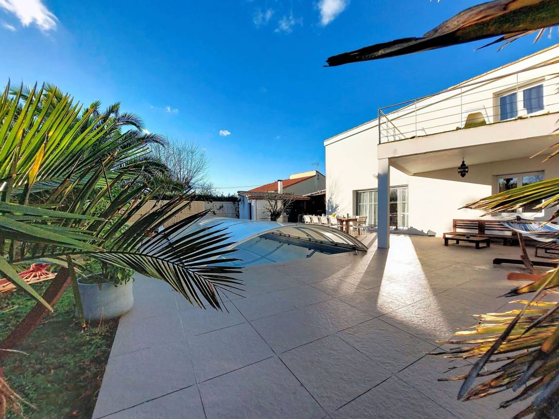 180 M² Villa ∙ 1 Chambre ∙ 10 Personnes - Meschers-sur-Gironde