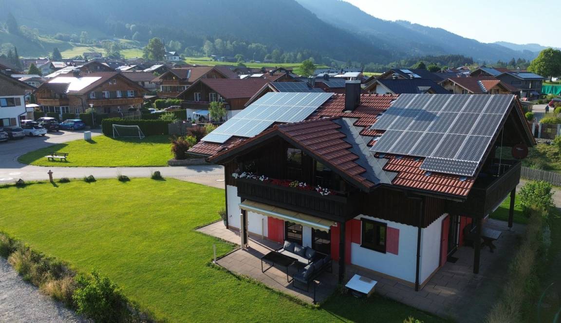 220 M² Ferienhaus ∙ 4 Schlafzimmer ∙ 9 Gäste - Oberstdorf