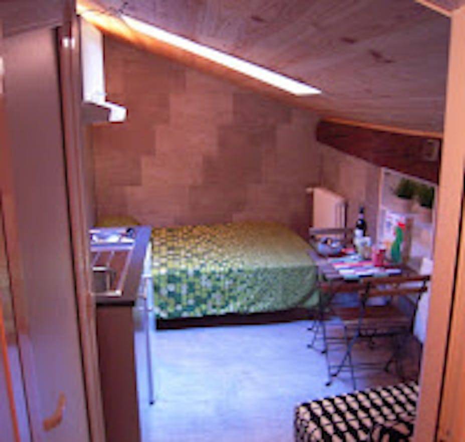 20 M² Apartamento ∙ 2 Huéspedes - Bolonia