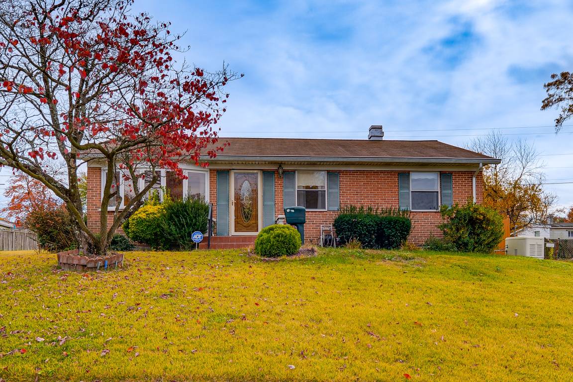 92 M² Talo ∙ 3 Makuuhuonetta ∙ 4 Vierasta - Abingdon, MD