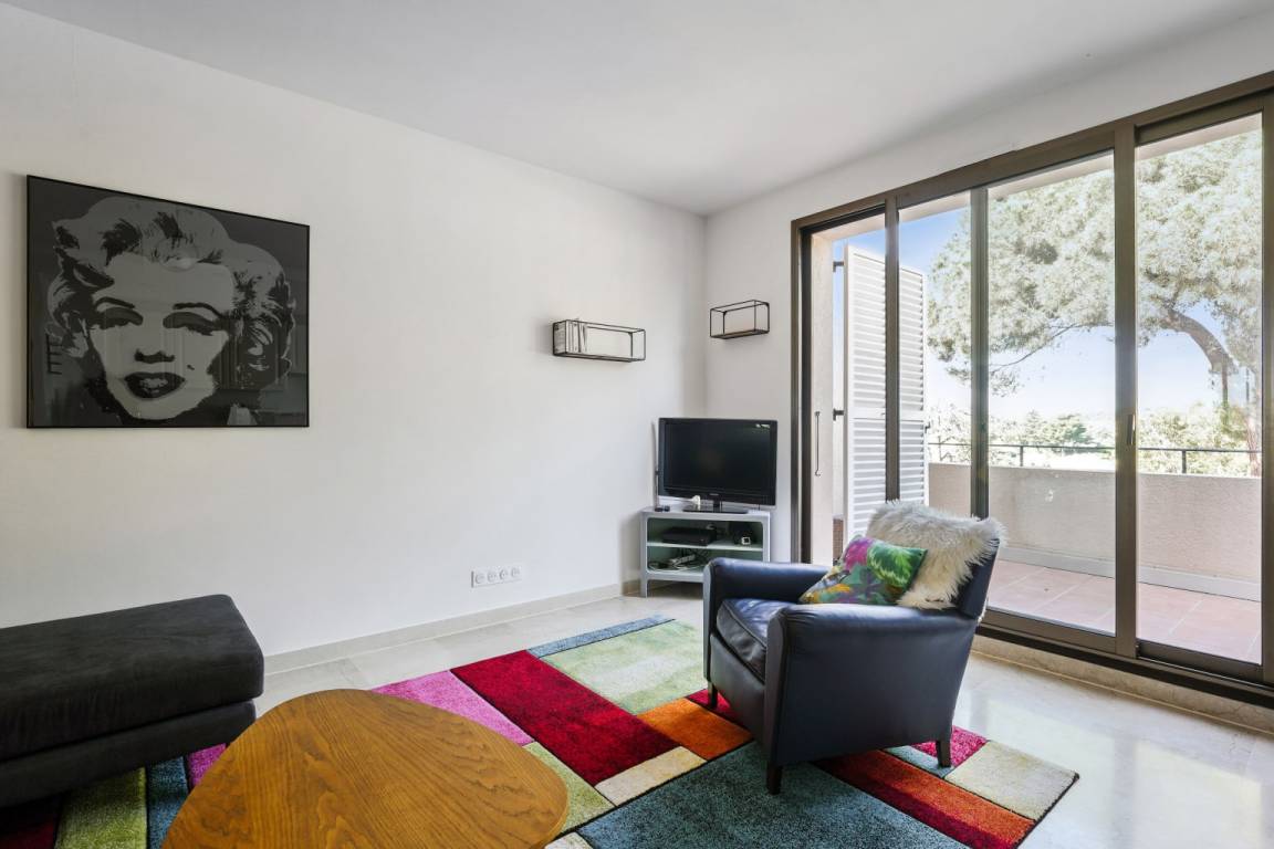75 M² Apartamento ∙ 2 Habitaciones ∙ 4 Huéspedes - Tourrettes-sur-Loup