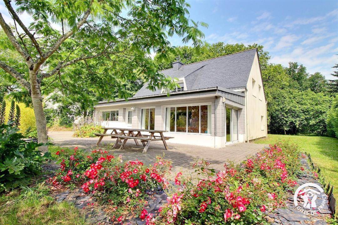 148 M² Gîte ∙ 6 Habitaciones ∙ 12 Huéspedes - Morbihan