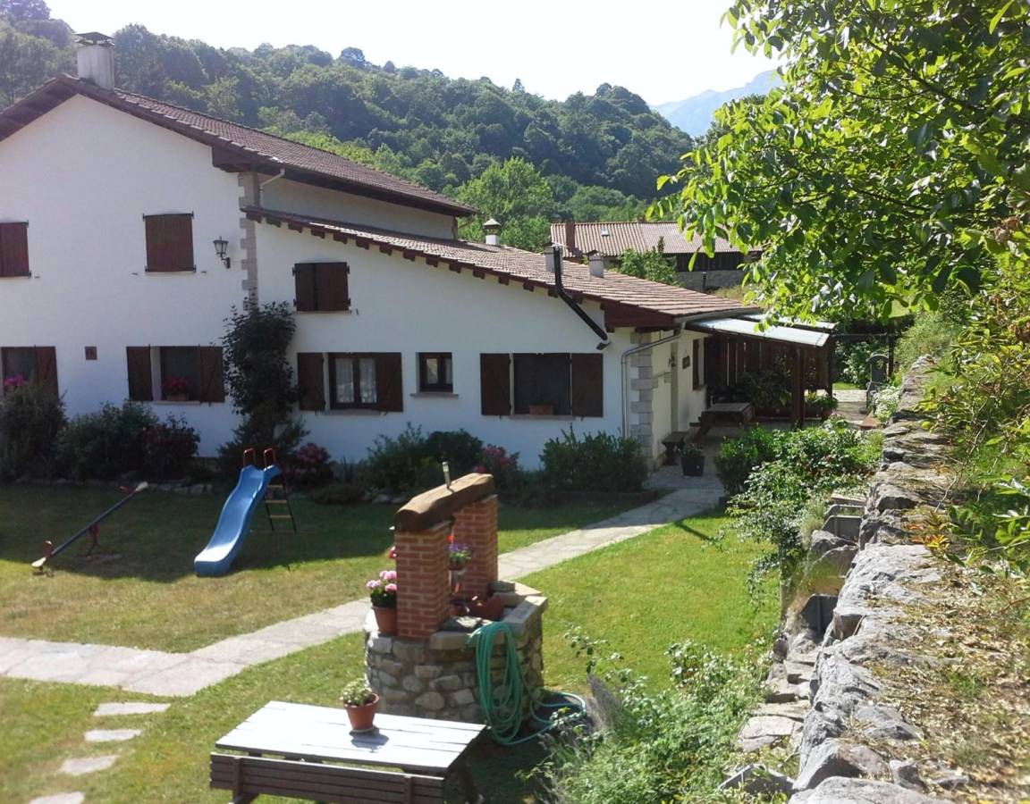 75 M² Appartement ∙ 3 Chambres ∙ 8 Personnes - Asturies