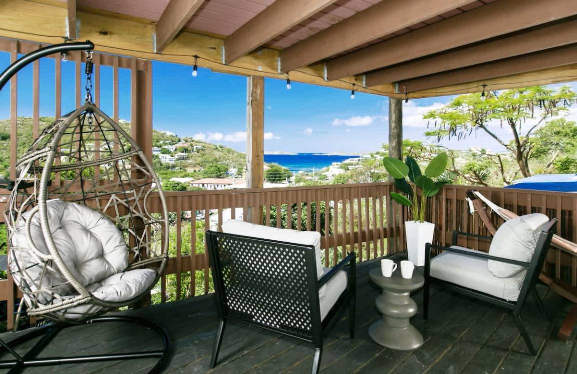 100 M² Apartment ∙ 2 Bedrooms ∙ 3 Guests - Saint Thomas