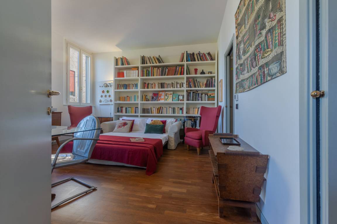 126 M² Appartement ∙ 2 Slaapkamers ∙ 5 Gasten - Ferrara