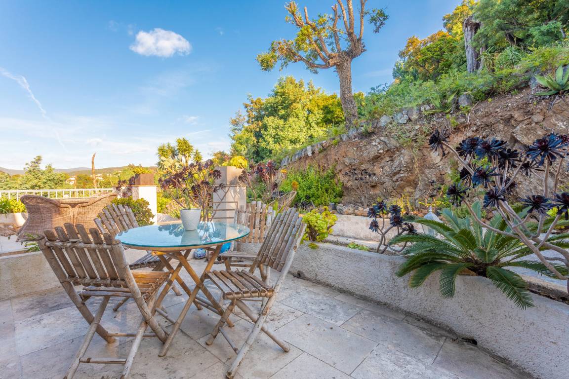 29 M² Chambre D'hôtes ∙ 1 Chambre ∙ 4 Personnes - Saint-Raphaël