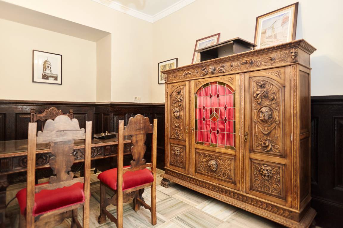 150 M² Casa ∙ 2 Habitaciones ∙ 4 Huéspedes - Baeza