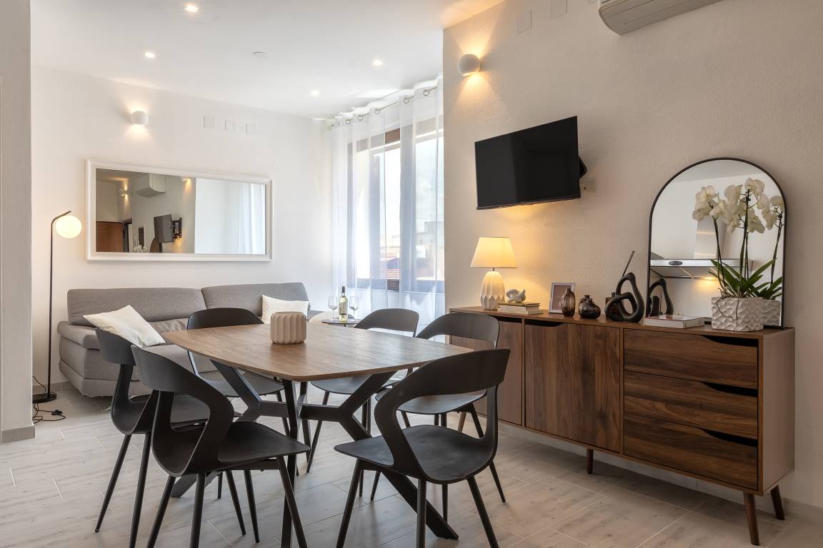 96 M² Apartamento ∙ 3 Habitaciones ∙ 6 Huéspedes - Alguer