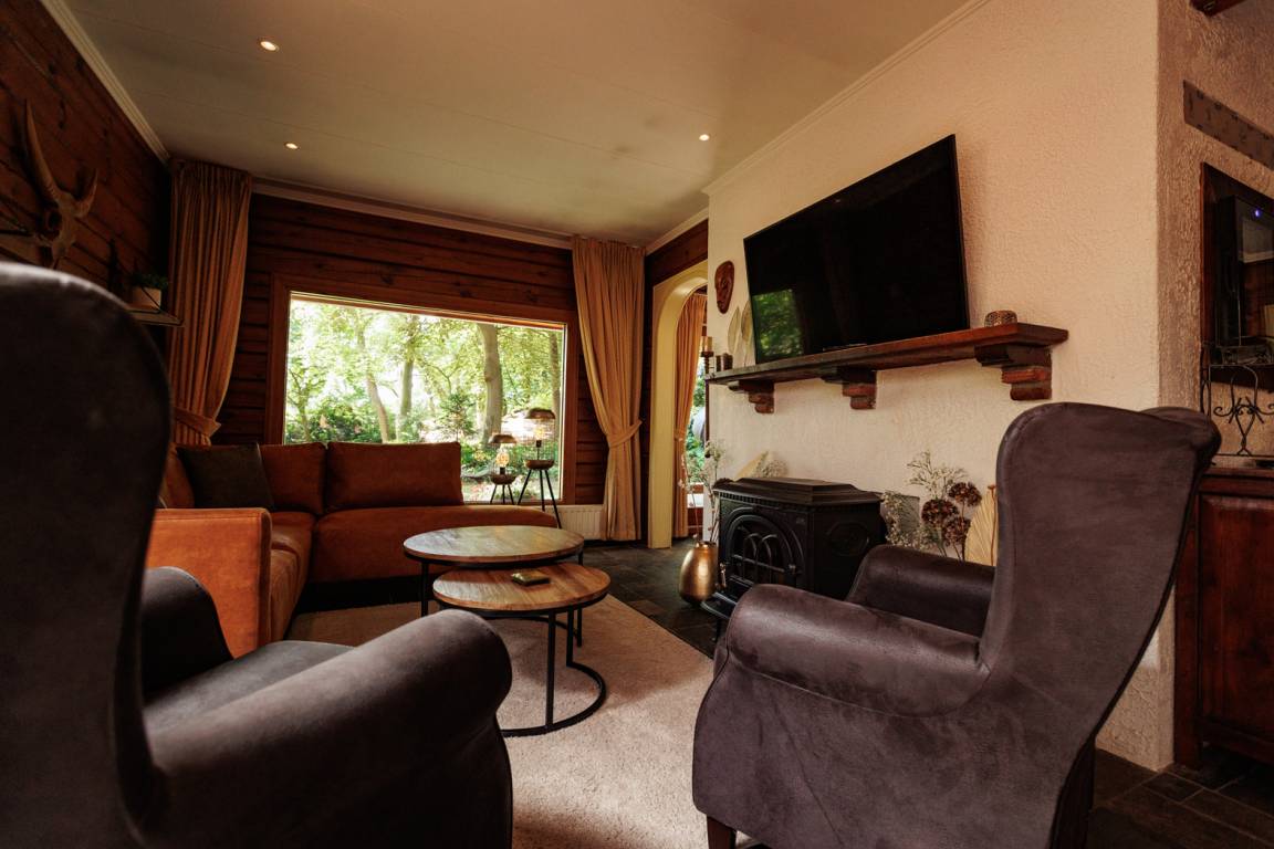 215 M² Chalet ∙ 4 Slaapkamers ∙ 8 Gasten - Woudenberg