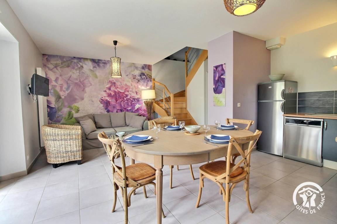 65 M² Gîte ∙ 2 Bedrooms ∙ 4 Guests - Brittany