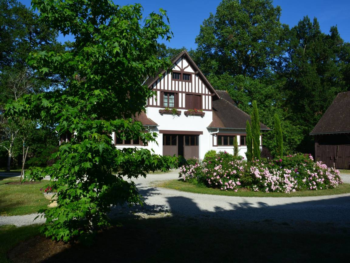 150 M² Cottage ∙ 4 Chambres ∙ 7 Personnes - Sologne