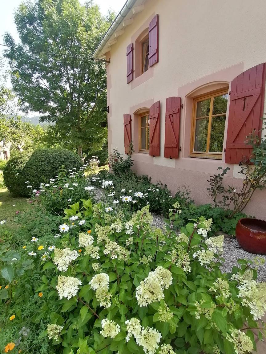 130 M² Maison De Vacances ∙ 3 Chambres ∙ 10 Personnes - Saint-Dié-des-Vosges