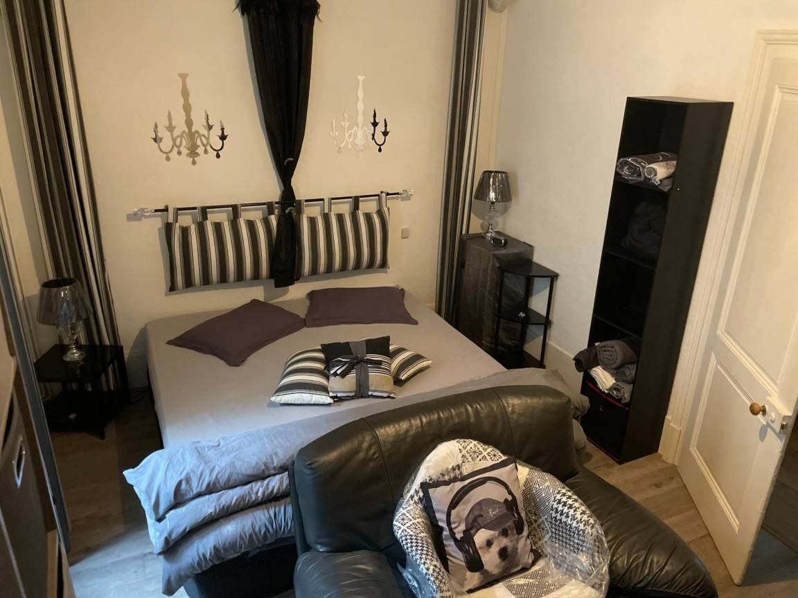 60 M² Appartement ∙ 1 Chambre ∙ 2 Personnes - Besançon