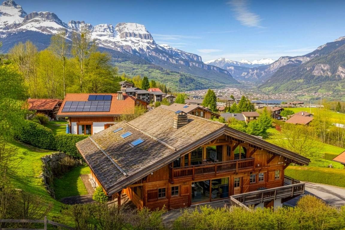 300 M² Chalet ∙ 8 Schlafzimmer ∙ 15 Gäste - Les Houches