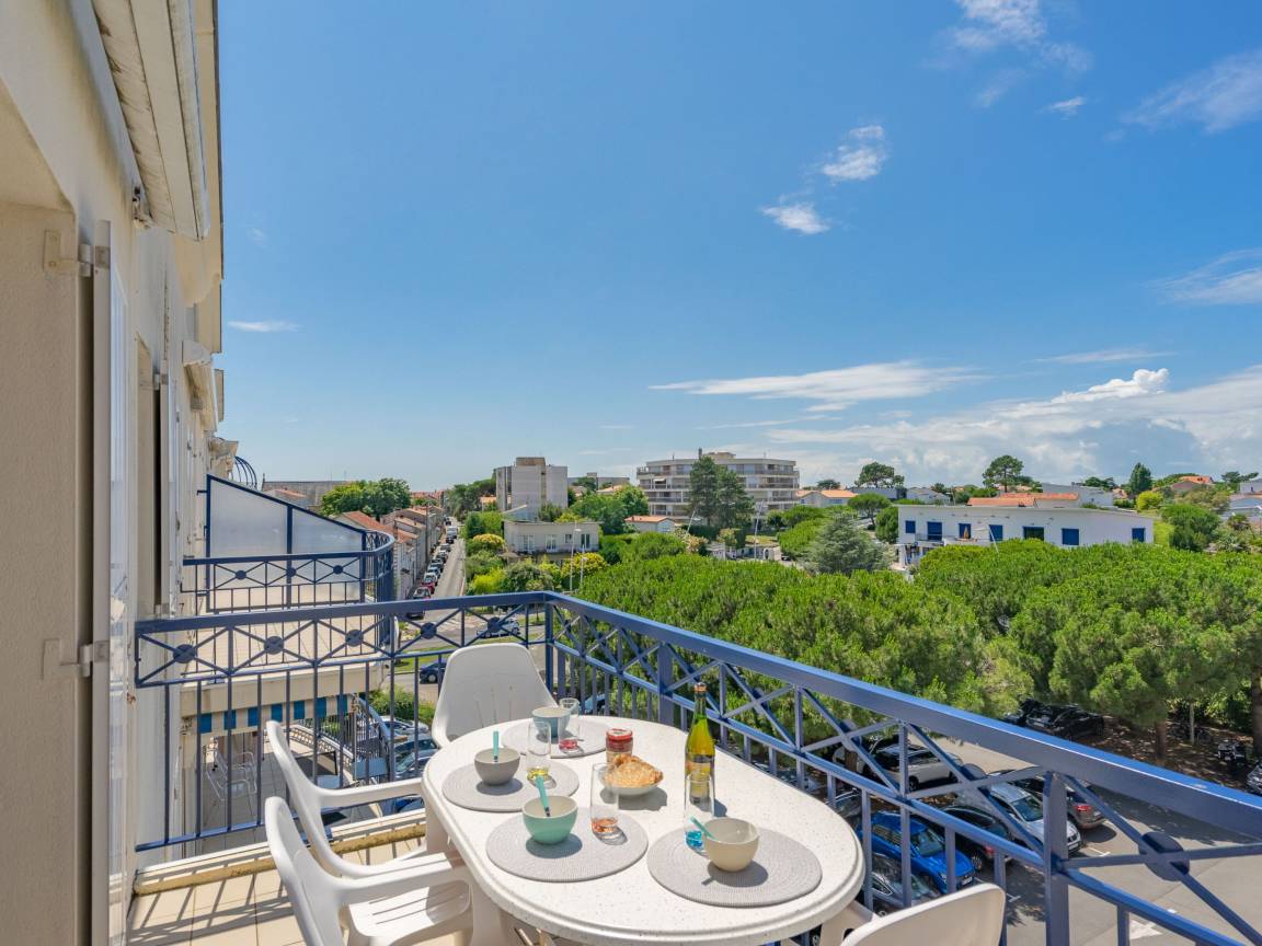 32 M² House ∙ 1 Bedroom ∙ 4 Guests - Royan