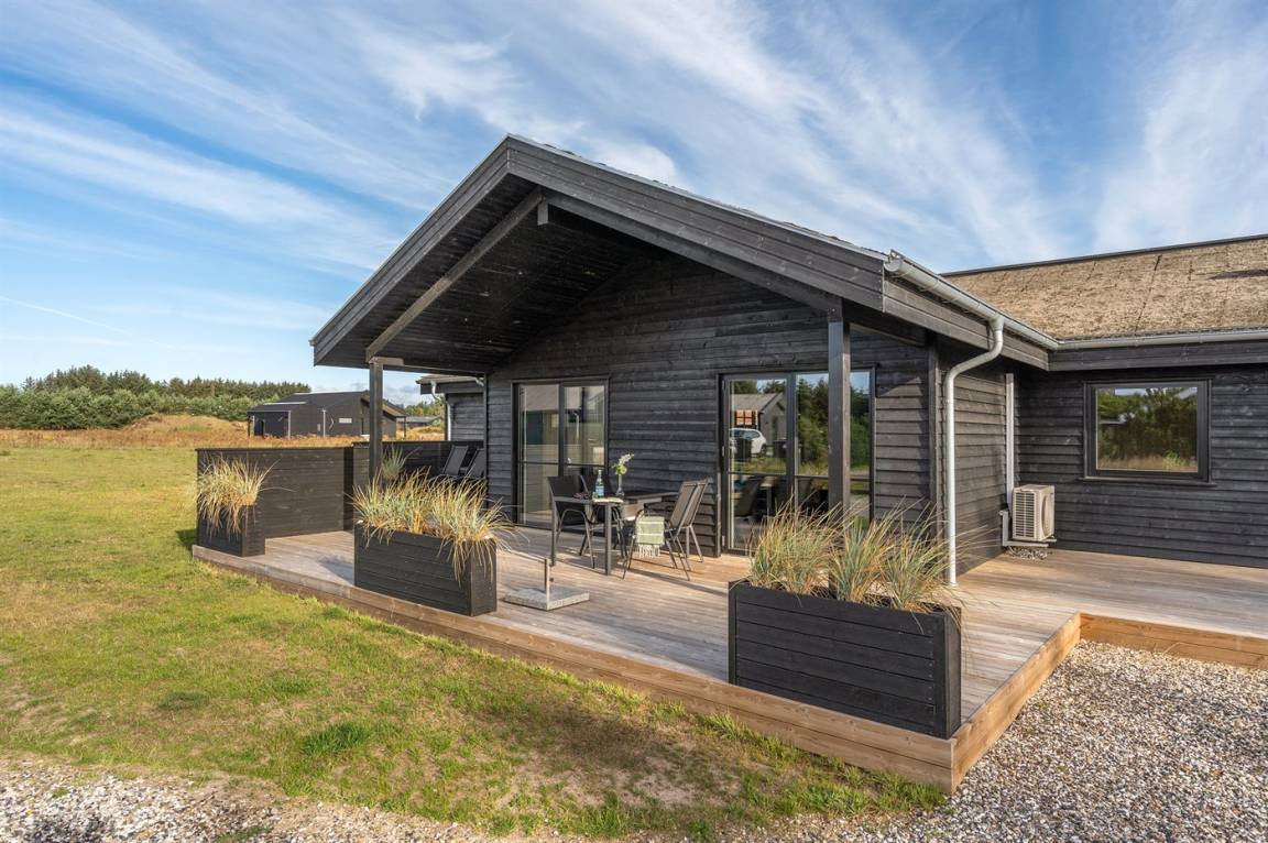 140 M² Ferienhaus ∙ 4 Schlafzimmer ∙ 8 Gäste - Løkken