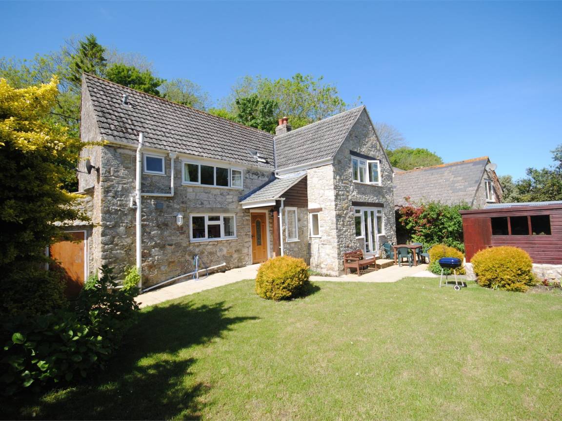 Cottage ∙ 3 Bedrooms ∙ 7 Guests - Weymouth