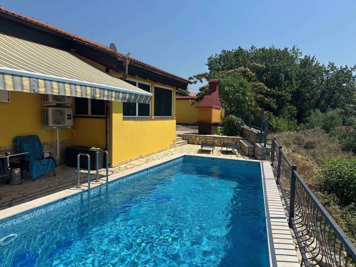 107 M² Casa ∙ 3 Habitaciones ∙ 6 Huéspedes - Cres