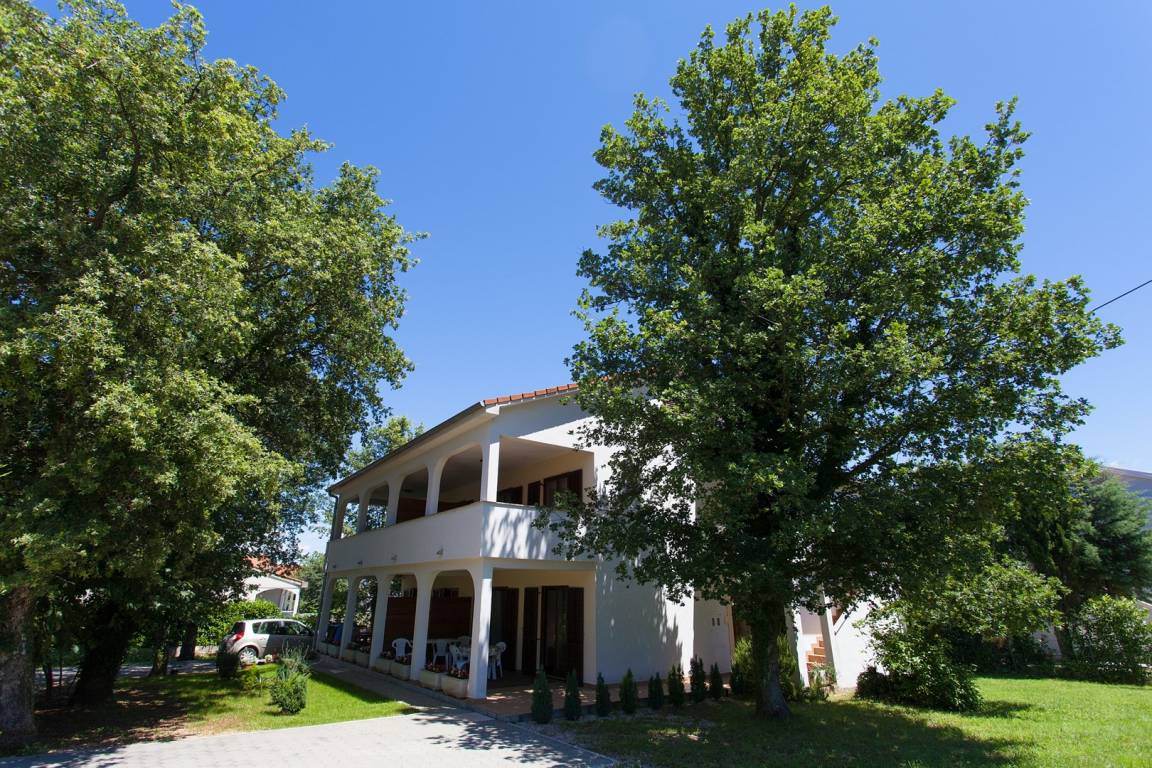 60 M² Apartment ∙ 2 Bedrooms ∙ 5 Guests - Njivice
