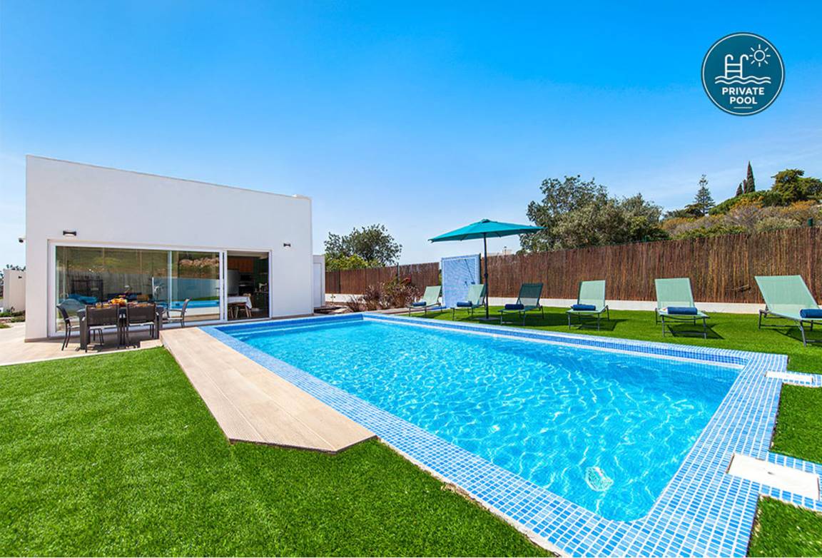 150 M² Villa ∙ 3 Bedrooms ∙ 8 Guests - Silves