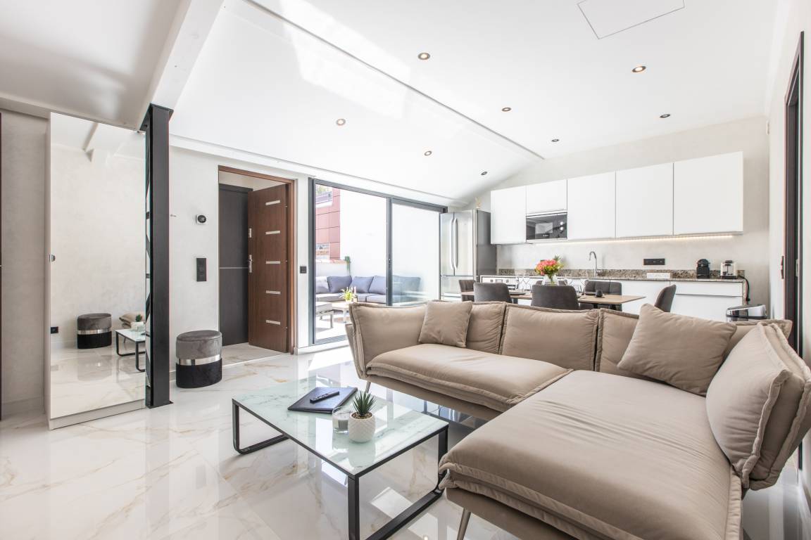 90 M² Appartement ∙ 4 Chambres ∙ 8 Personnes - La Roquette-sur-Siagne