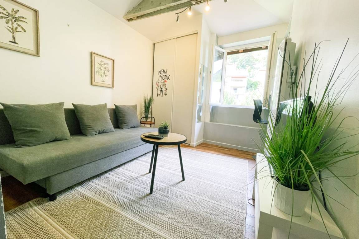 18 M² Studio ∙ 2 Personnes - Saint-Martin-d'Hères