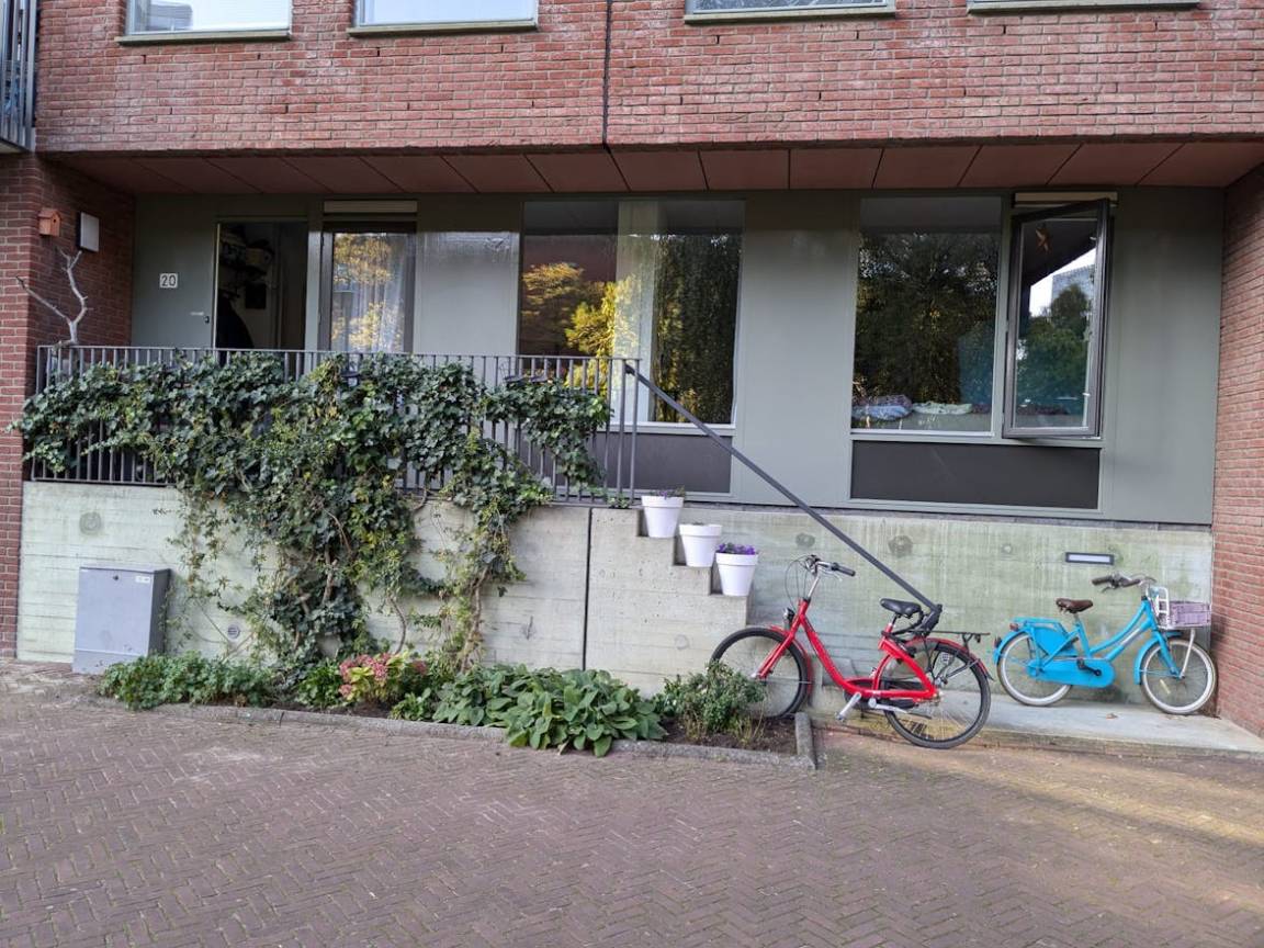 95 M² Apartamento ∙ 2 Habitaciones ∙ 4 Huéspedes - Róterdam