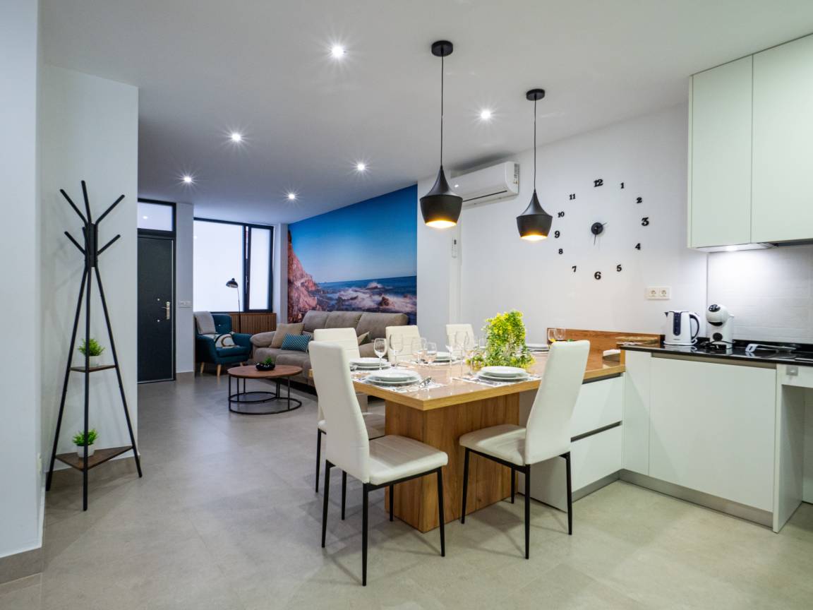 100 M² Appartement ∙ 2 Chambres ∙ 5 Personnes - Almuñécar