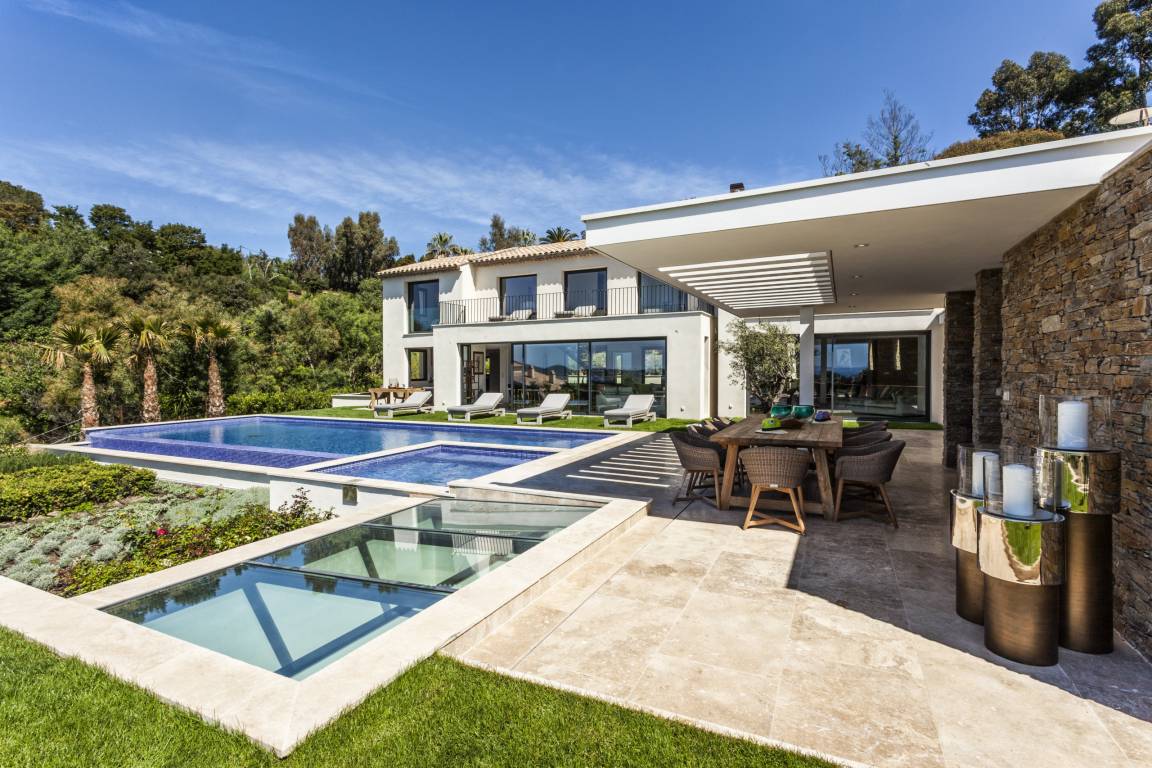 520 M² Villa ∙ 10 Chambres ∙ 20 Personnes - Cavalaire-sur-Mer