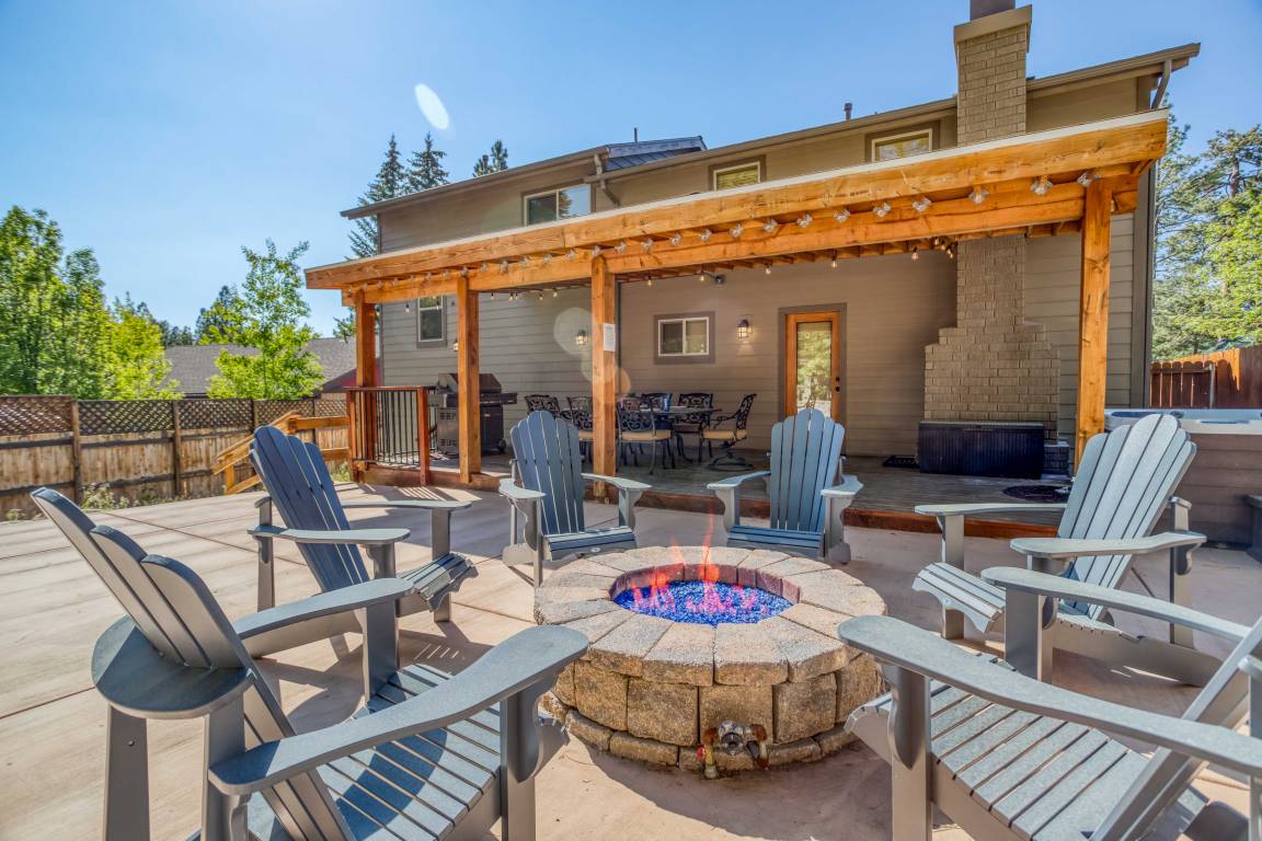 180 M² House ∙ 3 Bedrooms ∙ 7 Guests - Big Bear Lake, CA