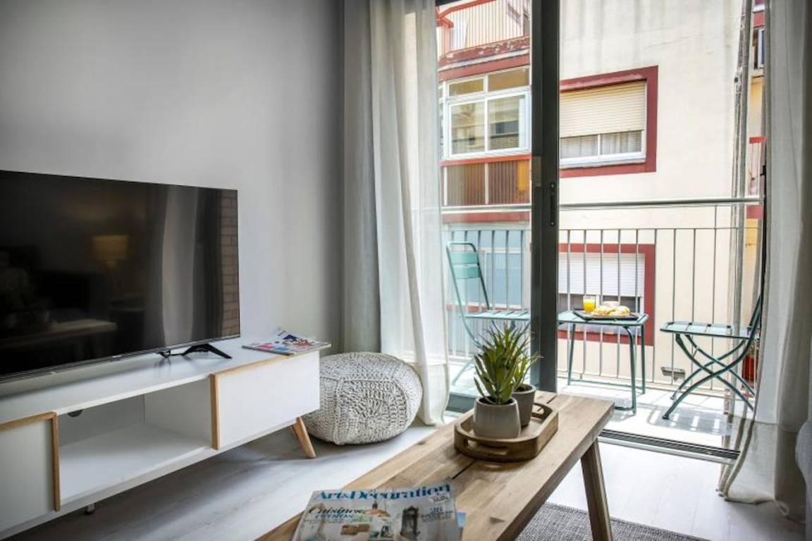 55 M² Apartamento ∙ 2 Habitaciones ∙ 5 Huéspedes - Gavà