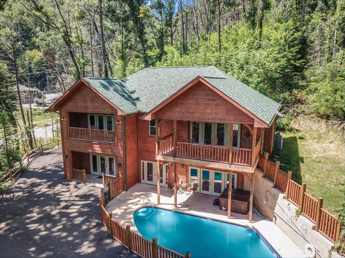 297 M² Domek Letniskowy ∙ 6 Sypialni ∙ 18 Gości - Gatlinburg