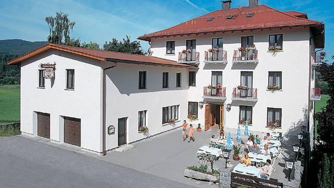 Hotelli ∙ 2 Vierasta - Deggendorf